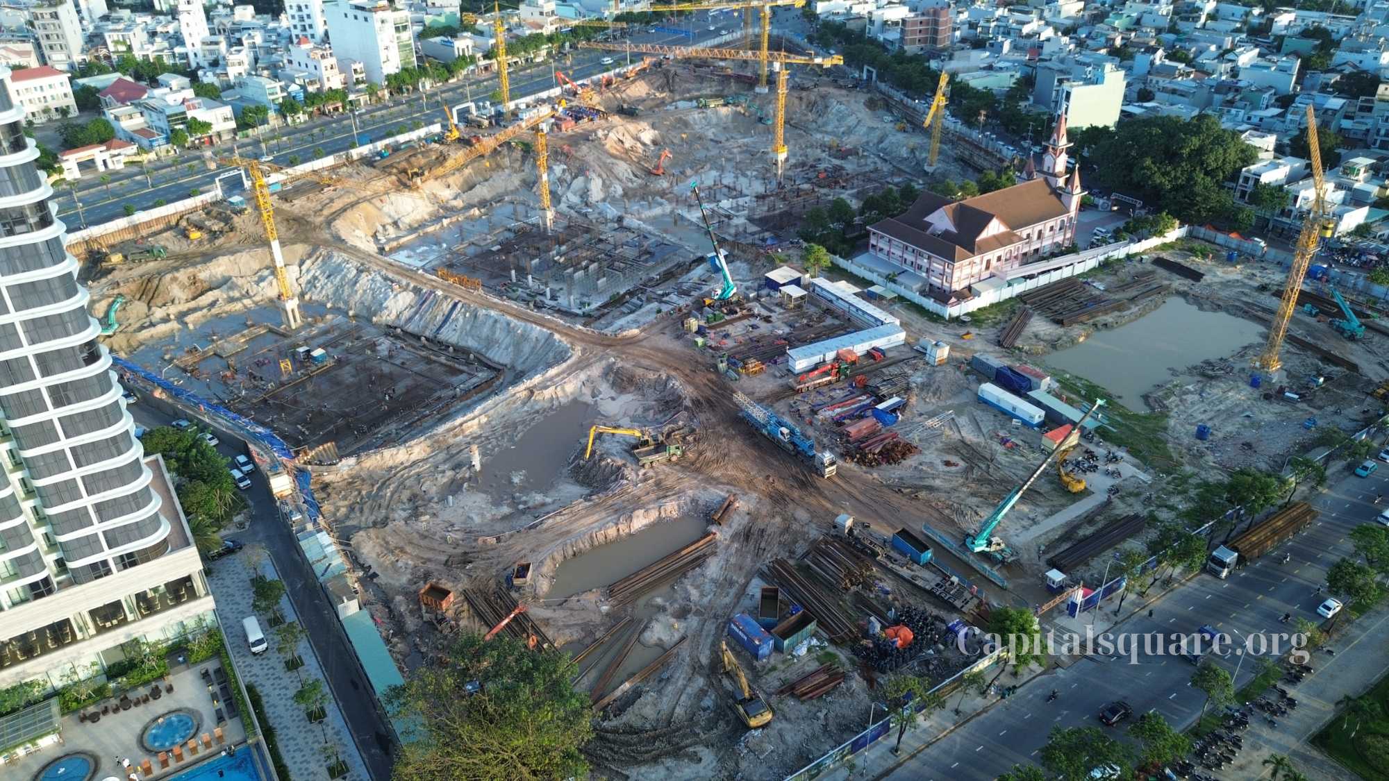 Capital Square Đà Nẵng T11/2025: Tiến độ thi công thần tốc
